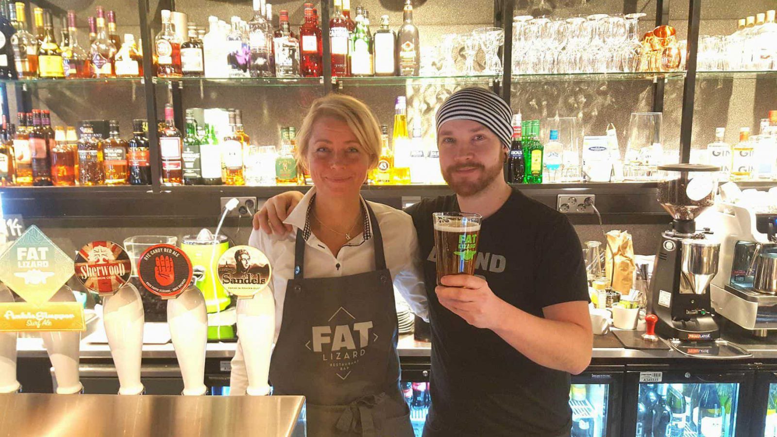 Ketä, Mitä, Hä? Ravintola Fat Lizard – metrolla Espooseen! | Viisi Tähteä